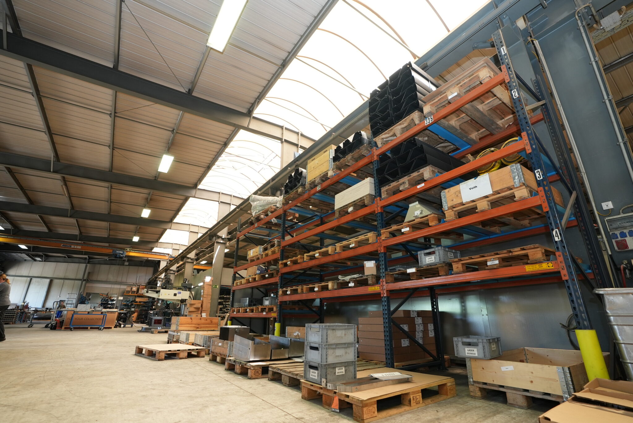 Henss GmbH Flörsbachtal | Lasern, Stanz-Nibbeln, Kanten, Schweißen ...